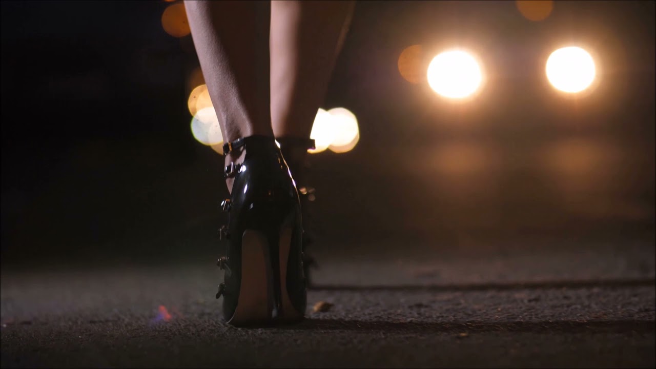 ASMR HIGH HEELS INTENSE WALKING TAPPING SOUNDS - YouTube