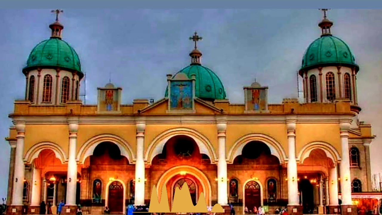 + መድኃኔዓለም ( ዘማሪት ሲስተር ሕይወት ተፈሪ ) Medhanialem - YouTube