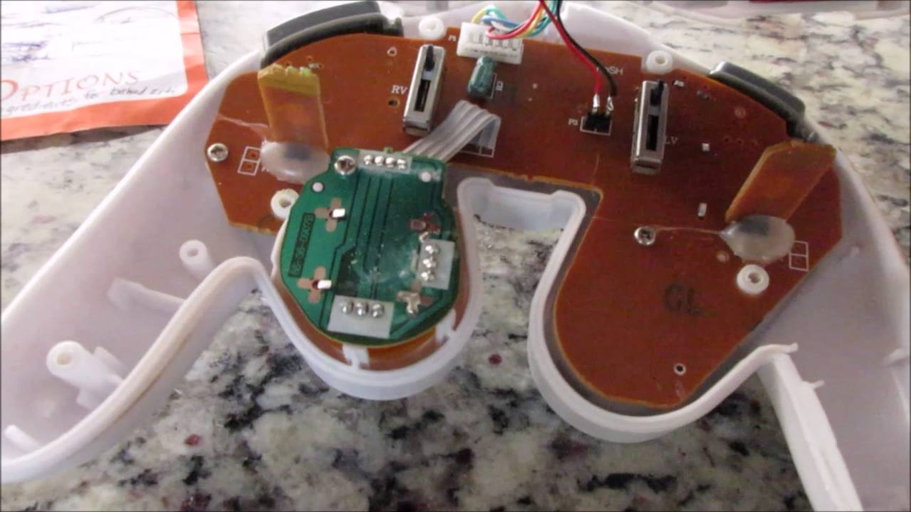 Inside a Gamecube Controller - YouTube