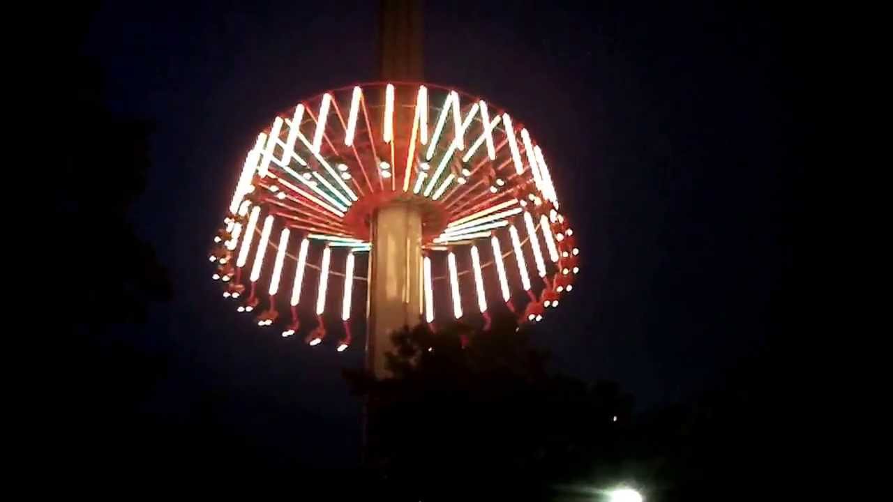 Snoopy's Starlight Spectacular, Carowinds Amusement Park 2013 NC/SC ...