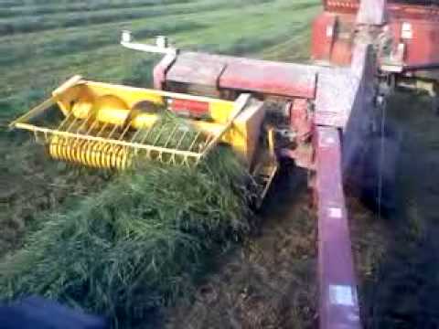 Chopping hay - YouTube