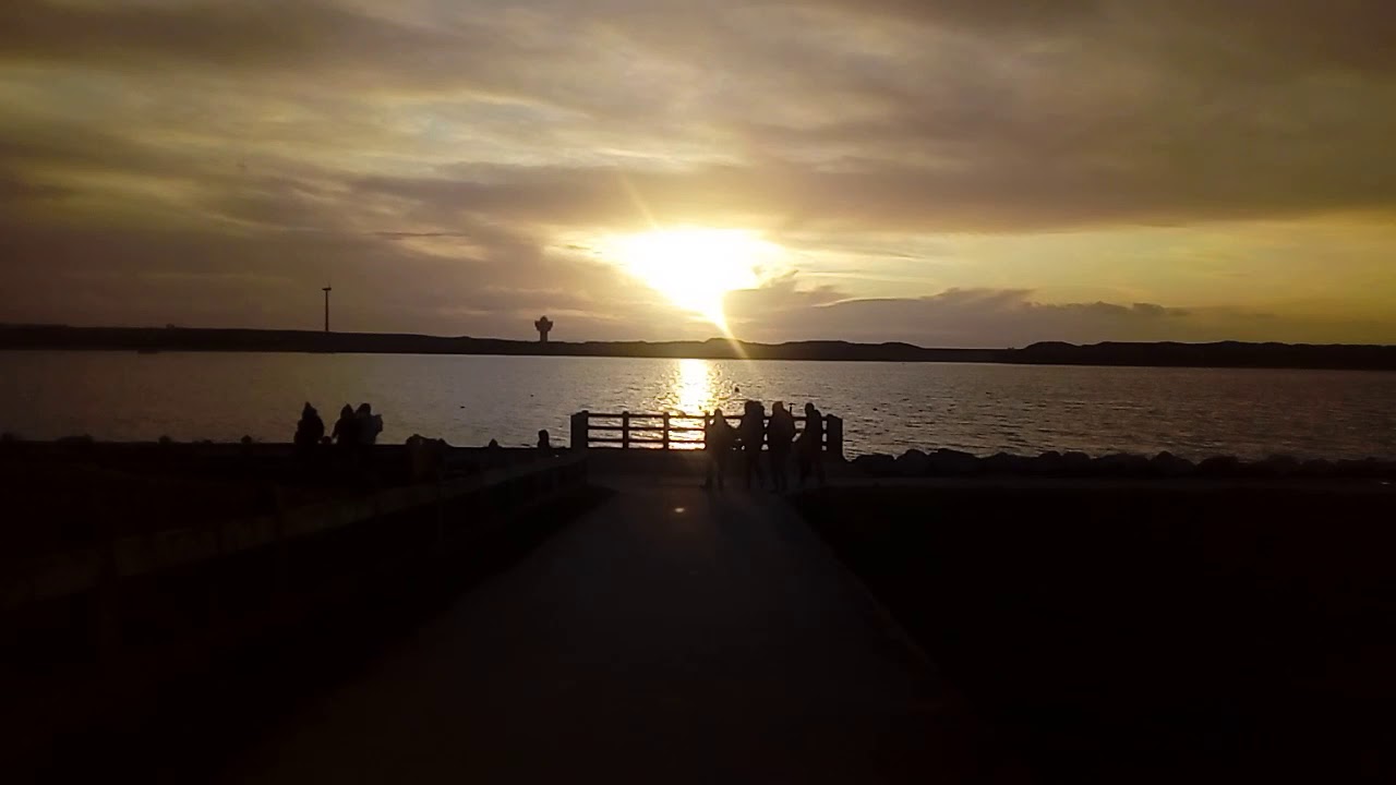 "Waterloo Sunset",🌄Crosby Marina🌊,Waterloo,Liverpool,England🌄18/01/20 ...