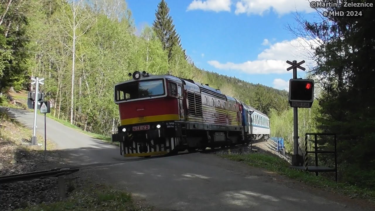železniční přejezd Hamry-Hojsova Střáž - P829 / 27.04.2024 / Czech ...