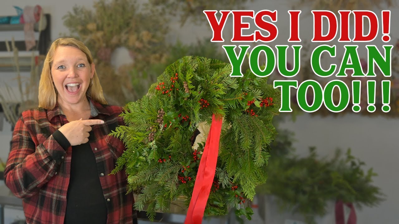 I'm really bad at crafting... but even I can make THIS AMAZING Holiday ...