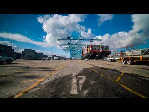 Time Lapse: APM Terminals/Pier 400 - YouTube