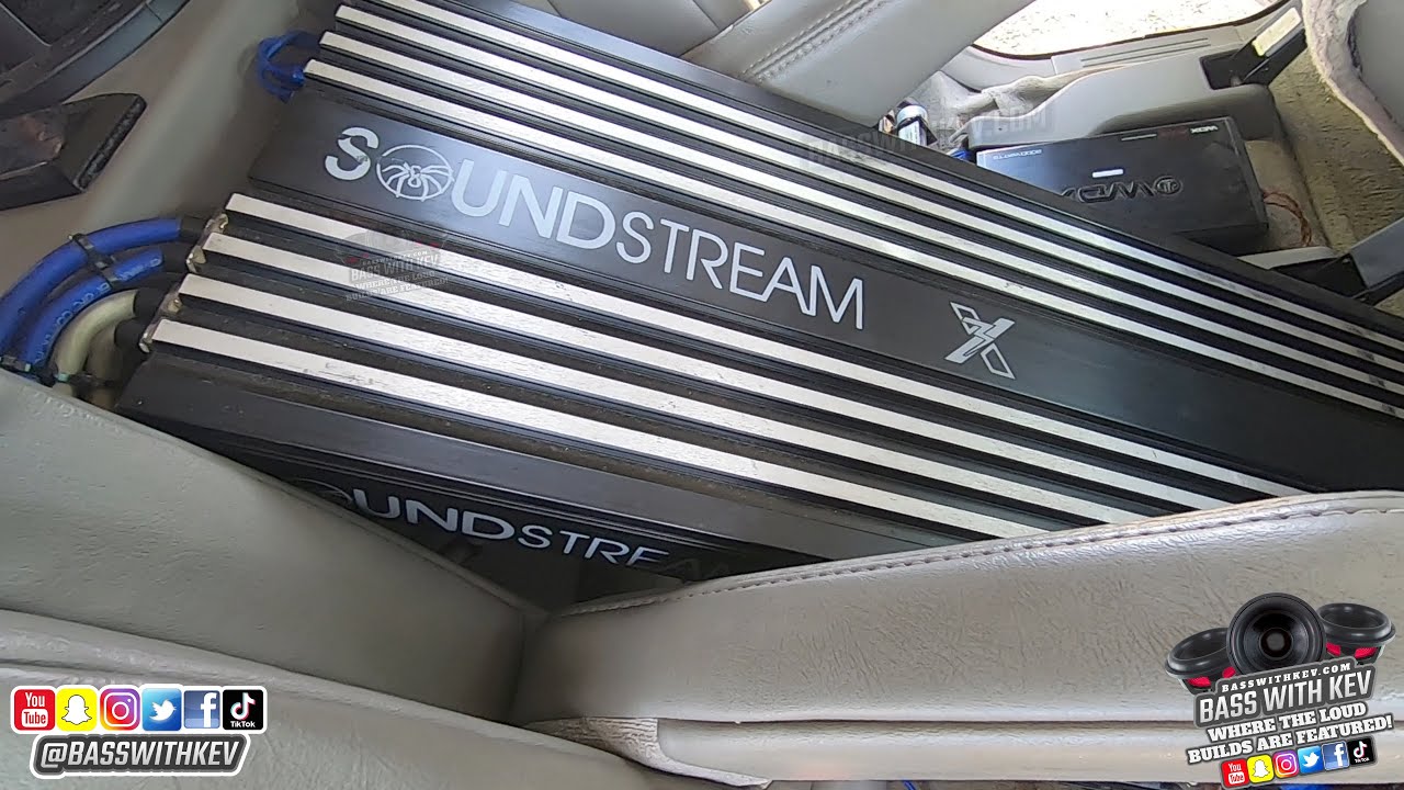 12 8 INCH SUBWOOFERS ON THIS OLD SCHOOL SOUNDSTREAM AMPLIFIER - YouTube