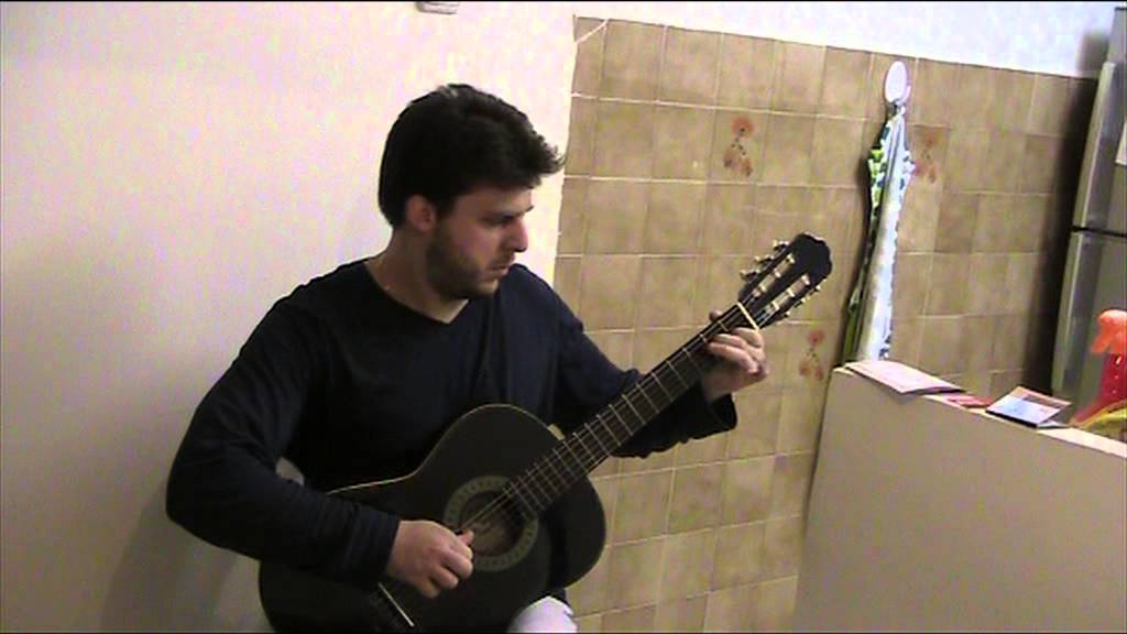 Classical Guitar bit - YouTube