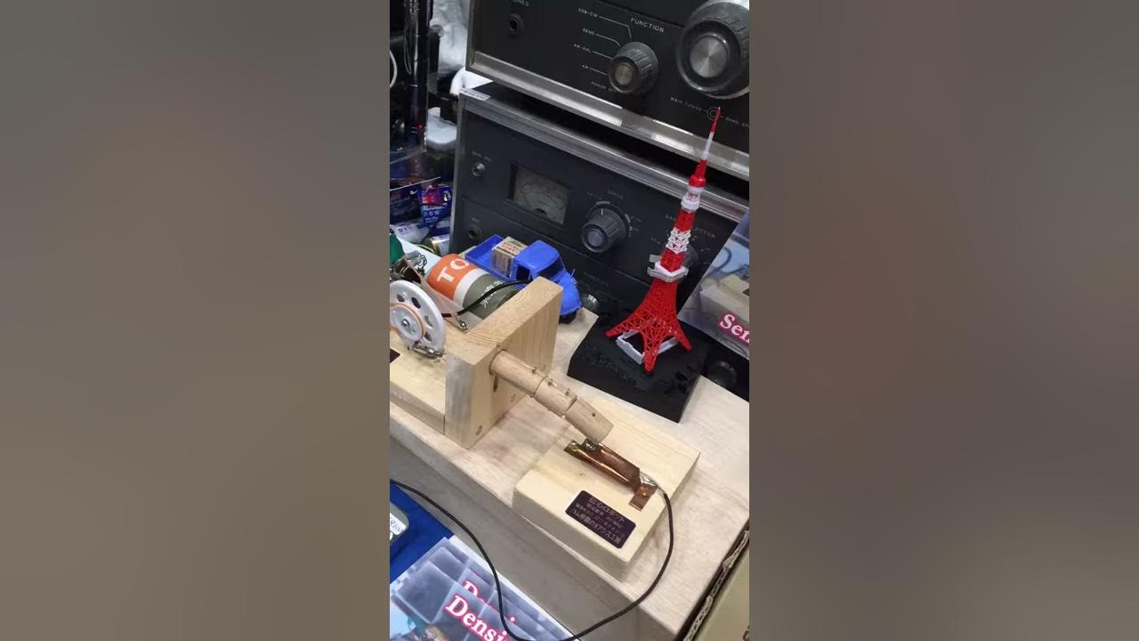 Morse code robot - YouTube