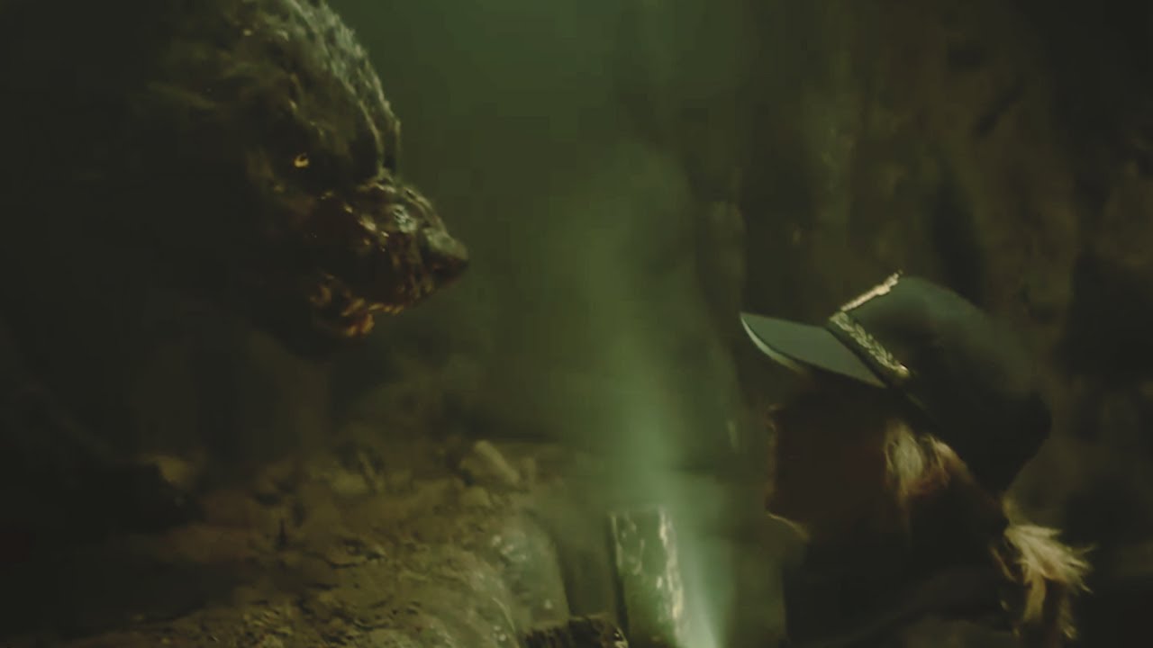 She Turns Into a Powerful Werewolf After Being Bitten and Revenges ...