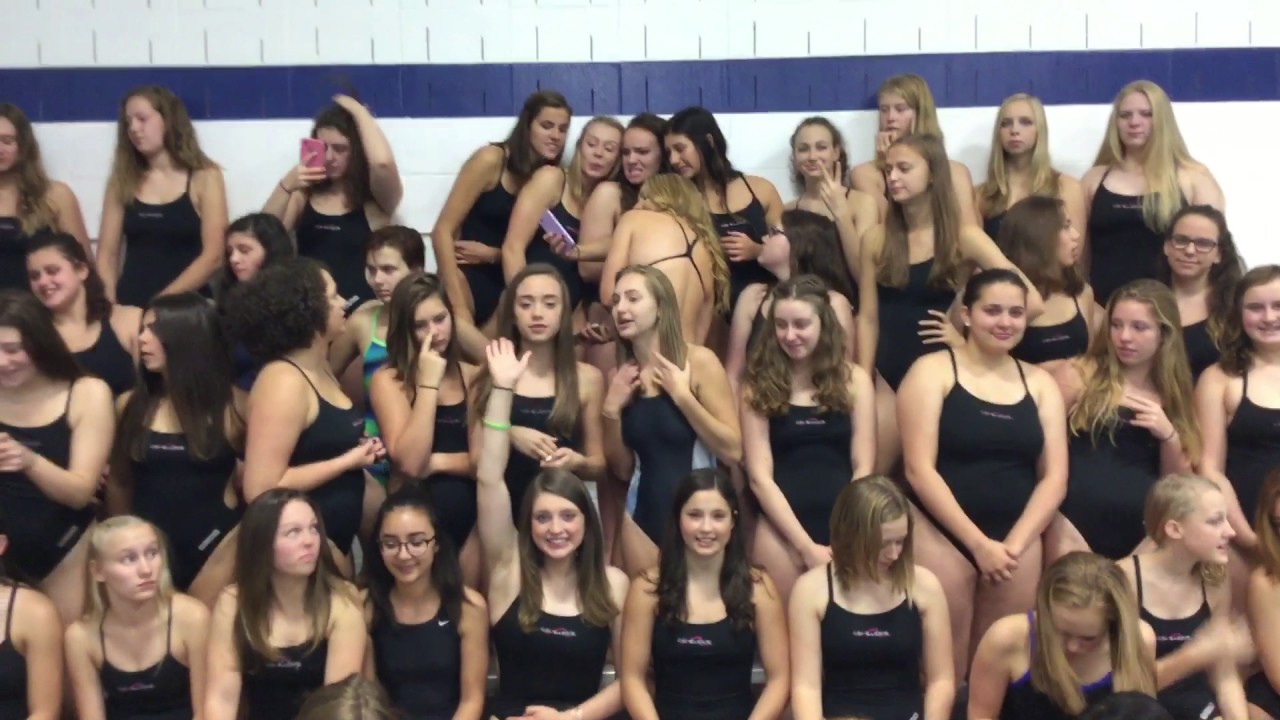 Team picture Gig Harbor High School Swim Season 2016 - YouTube