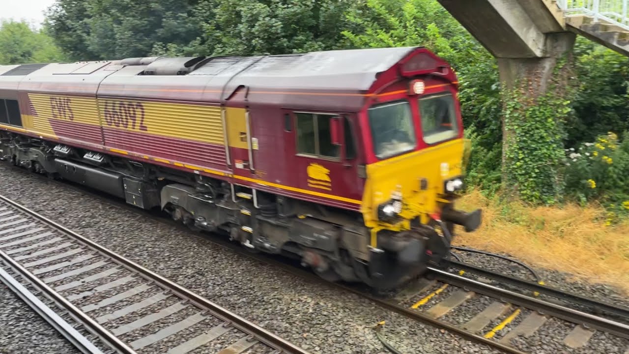 Class 66 | 66092 | DB Cargo UK - EWS Livery - YouTube
