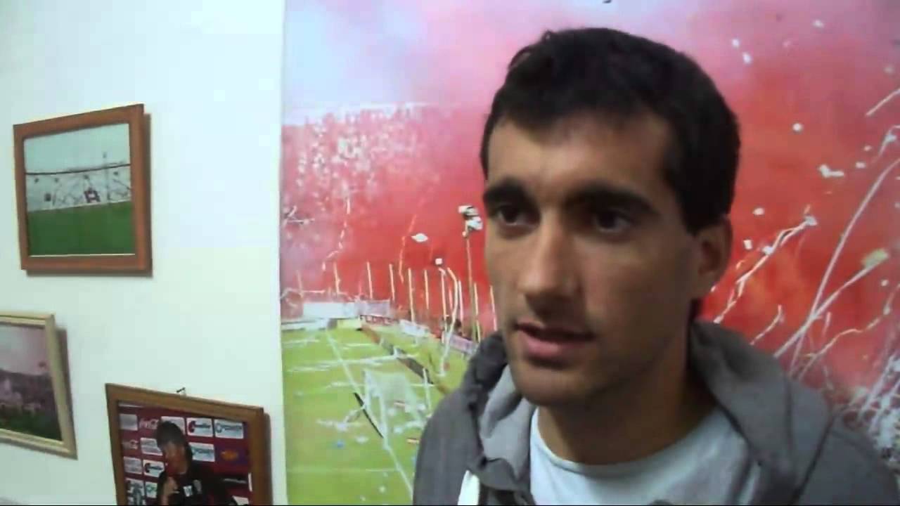 Entrevista a Lucas Favalli - YouTube