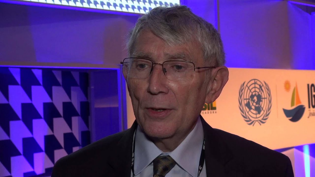 Global IGF 2015: Péter Major on Biggest Net Threat - YouTube