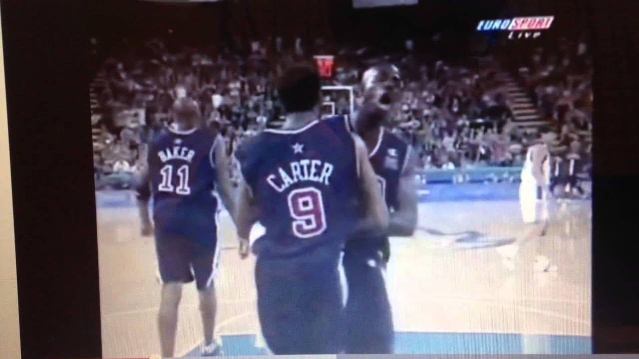 Amazing dunks series-ep#1-Vince carter jumping over a 7"0 footer ...