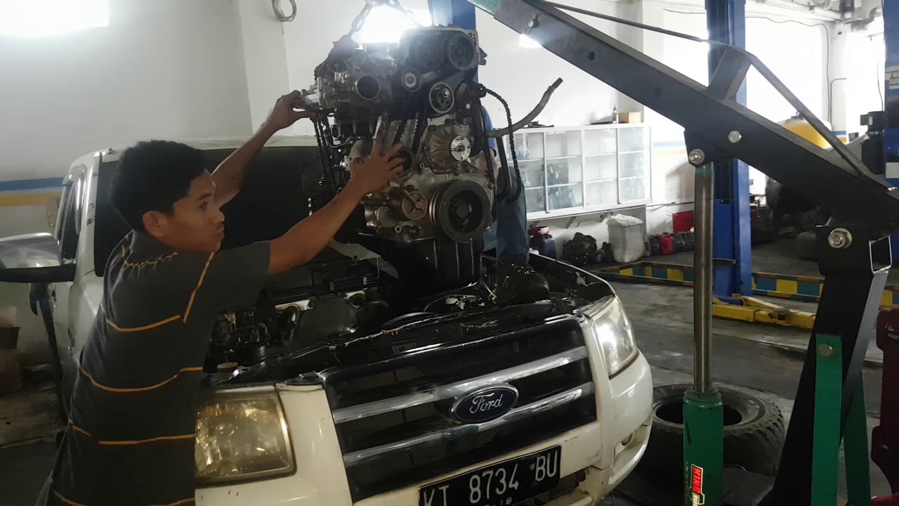 assembly engine ford ranger 3000 cc - YouTube