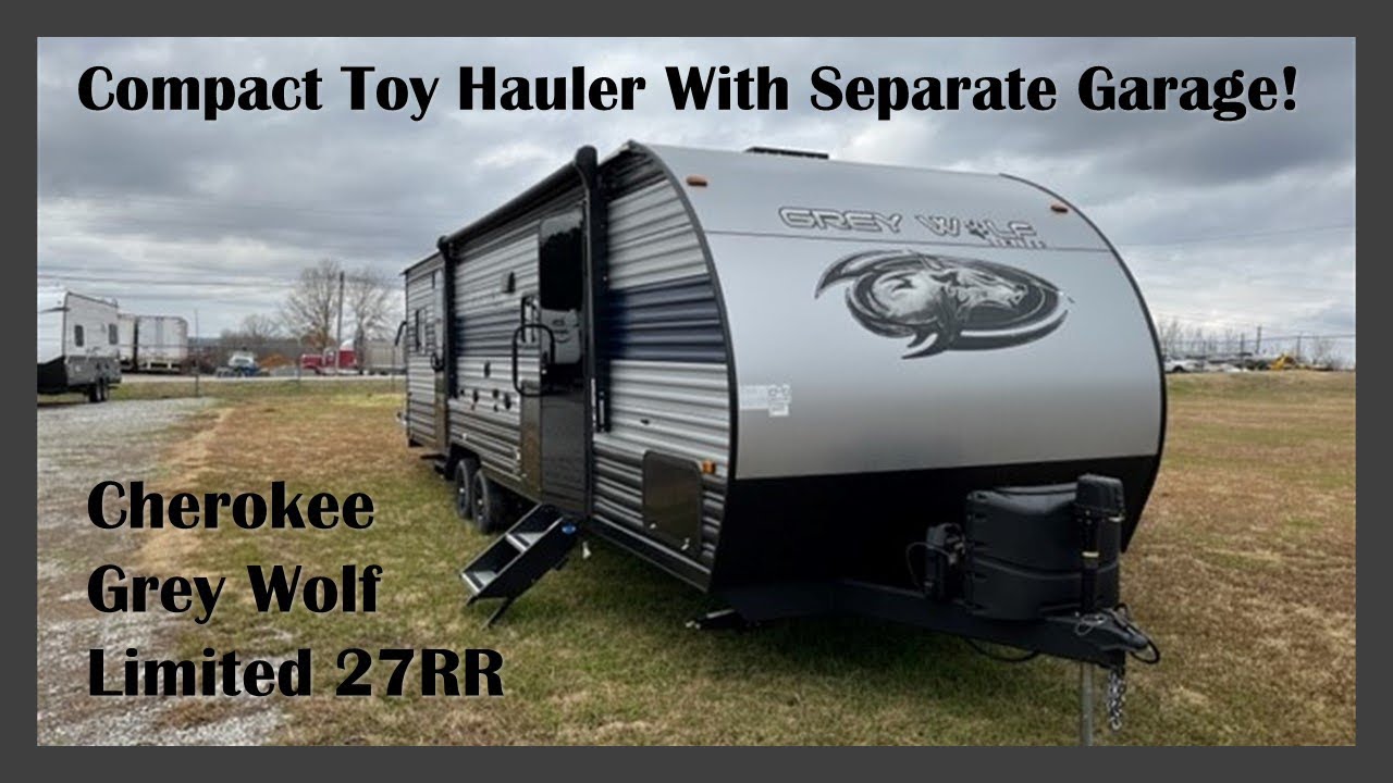 Compact with Separate Garage! 2022 Cherokee Grey Wolf Limited 27RR ...