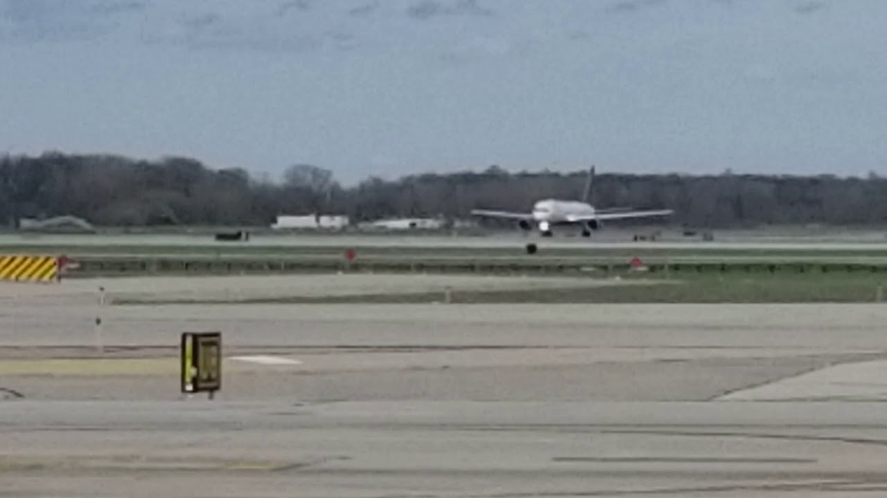 Cross Runway action action DTW(2) - YouTube