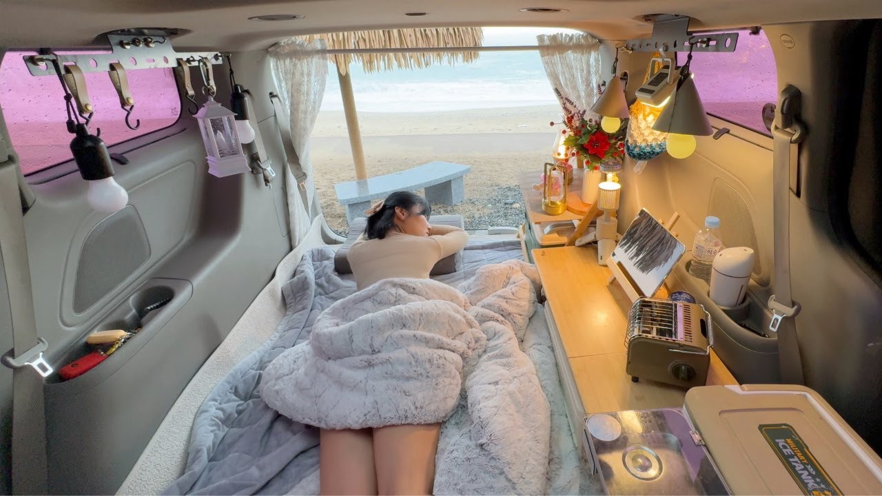 캠핑카 차박 중독호텔 침대 보다 캠핑카에서 잠자는 여자 최고의 휴식같은 캠핑 공짜 같은 만원 캠핑장테무 꿀템 후기