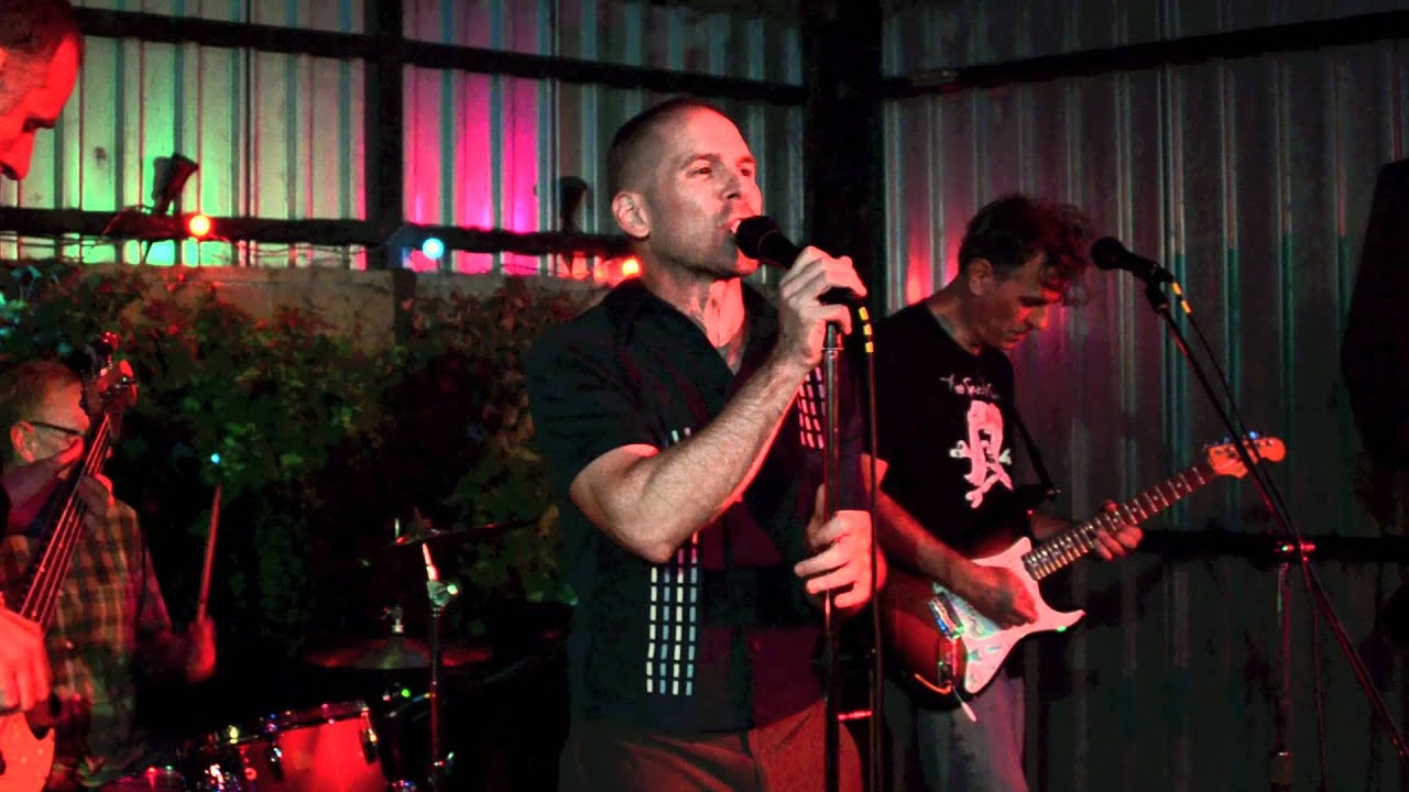 Human Hands play "Sensible Guy" at The Blue Star - YouTube