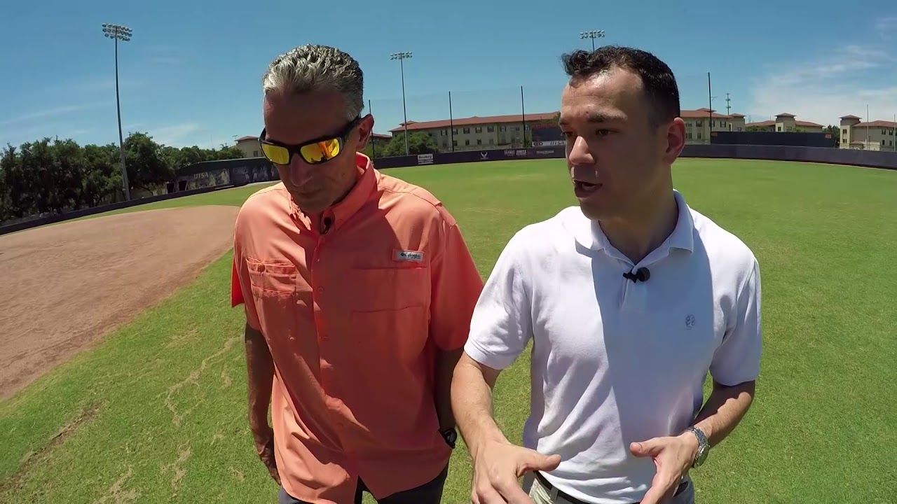 Getting to know new UTSA baseball coach Pat Hallmark - YouTube