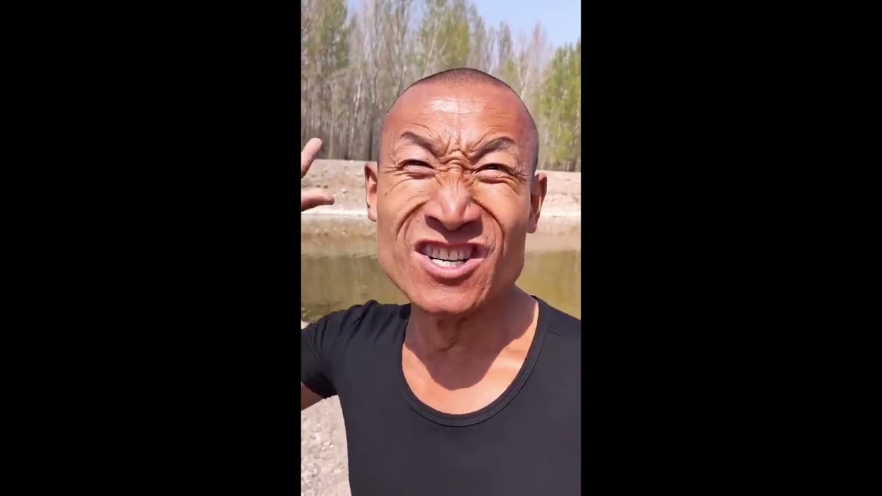 square head chinese man screaming with bad apple part2 - YouTube