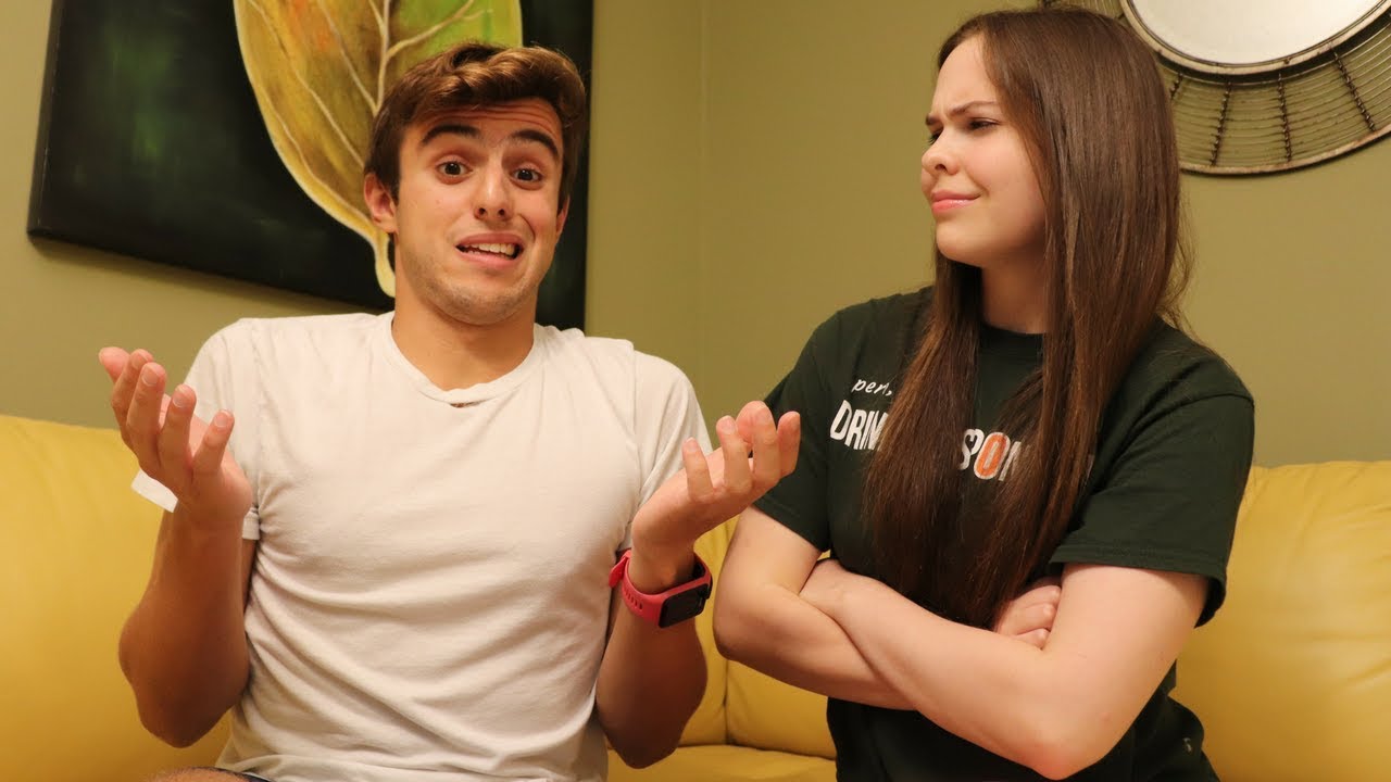 ANNOYING THINGS COUPLES DO - YouTube