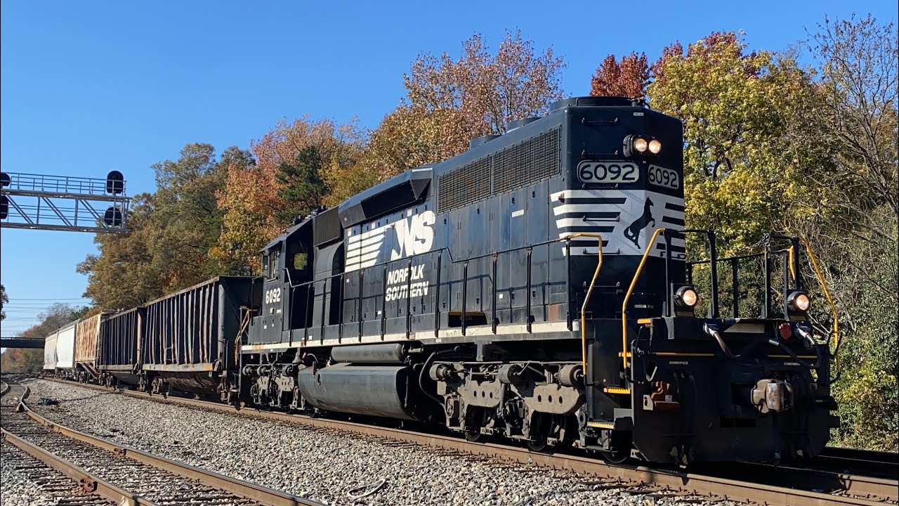 NS Local Train P43 Passes Charlotte NC with NS leader 6092 (11-17-2021) - YouTube