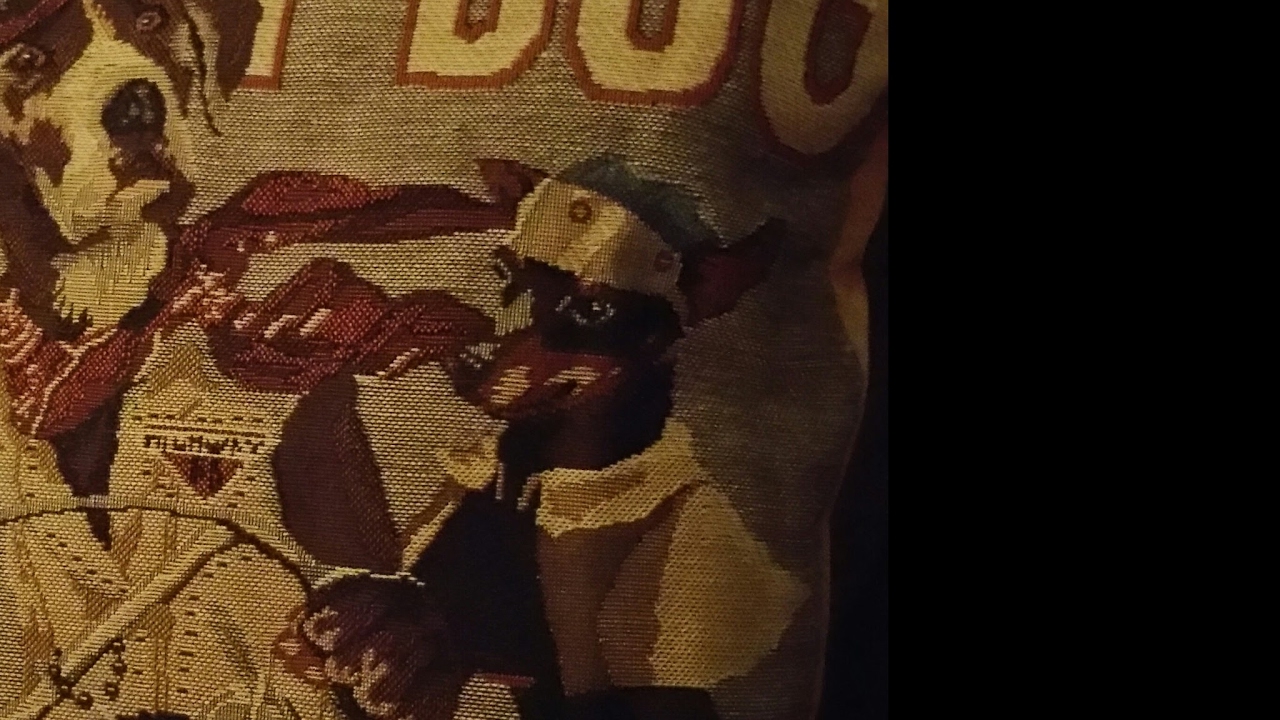 Pub g MERRY Christmas (Addison Mcmurray) - YouTube