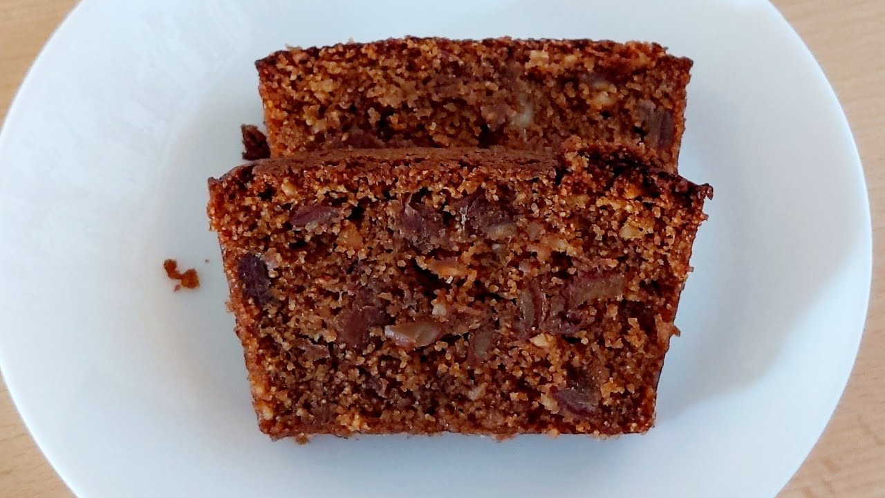 Date Cake Recipe | Date and Hazelnut Cake, Recept voor Dadelcake/Dadel ...