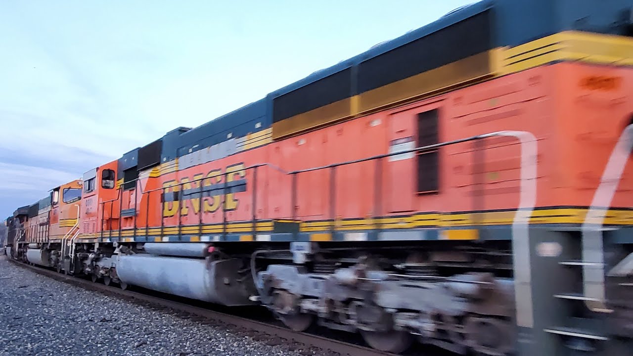 New Quebec-Gatineau Railway QGRY, Ex-BNSF SD70MACs! Terre Haute, IN 11-23-22 - YouTube