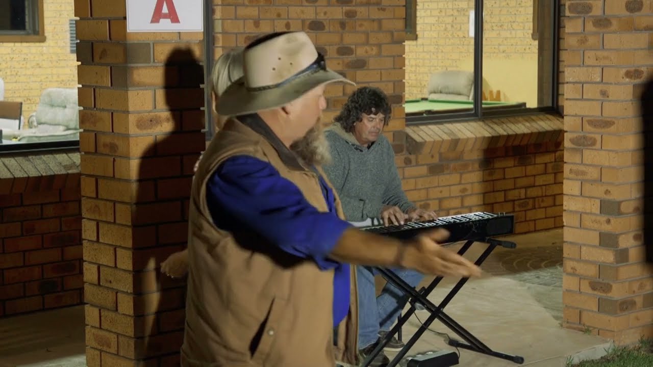 Dinner And A Show With David Dobell - YouTube