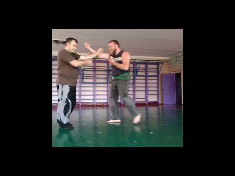 Защита от ударов руками - YouTube