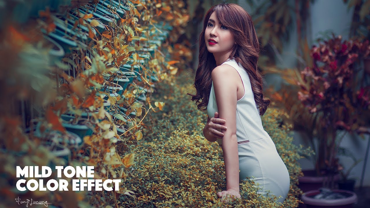 Photoshop Tutorial MILD and SOFT Coloring Tone Effect - YouTube