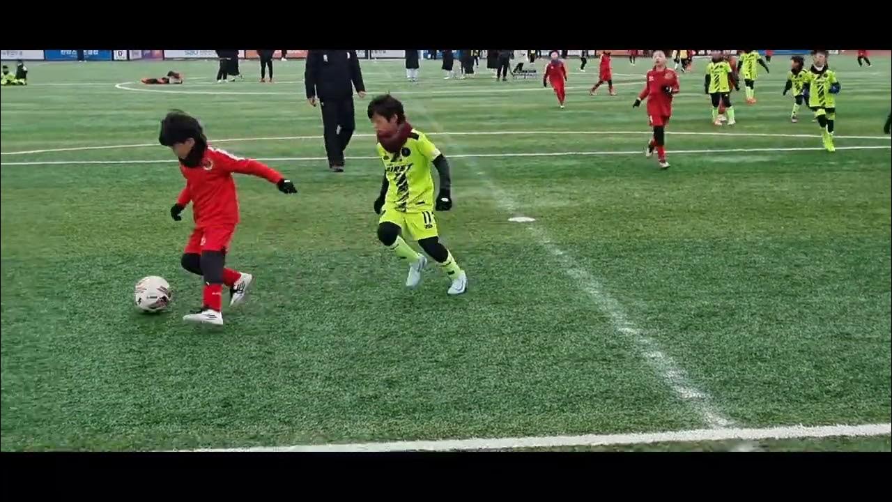 [레인보우 스토브리그] 월드컵FC U9 vs 더 퍼스트 2쿼터_20250116 - YouTube