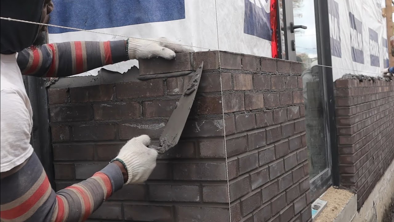 New Brick Job Down Town Toronto ,This is How We Do it Out Here - YouTube