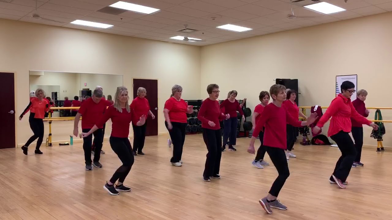 Line Dancing with Shelly - Do You Love Me Finale’ - YouTube