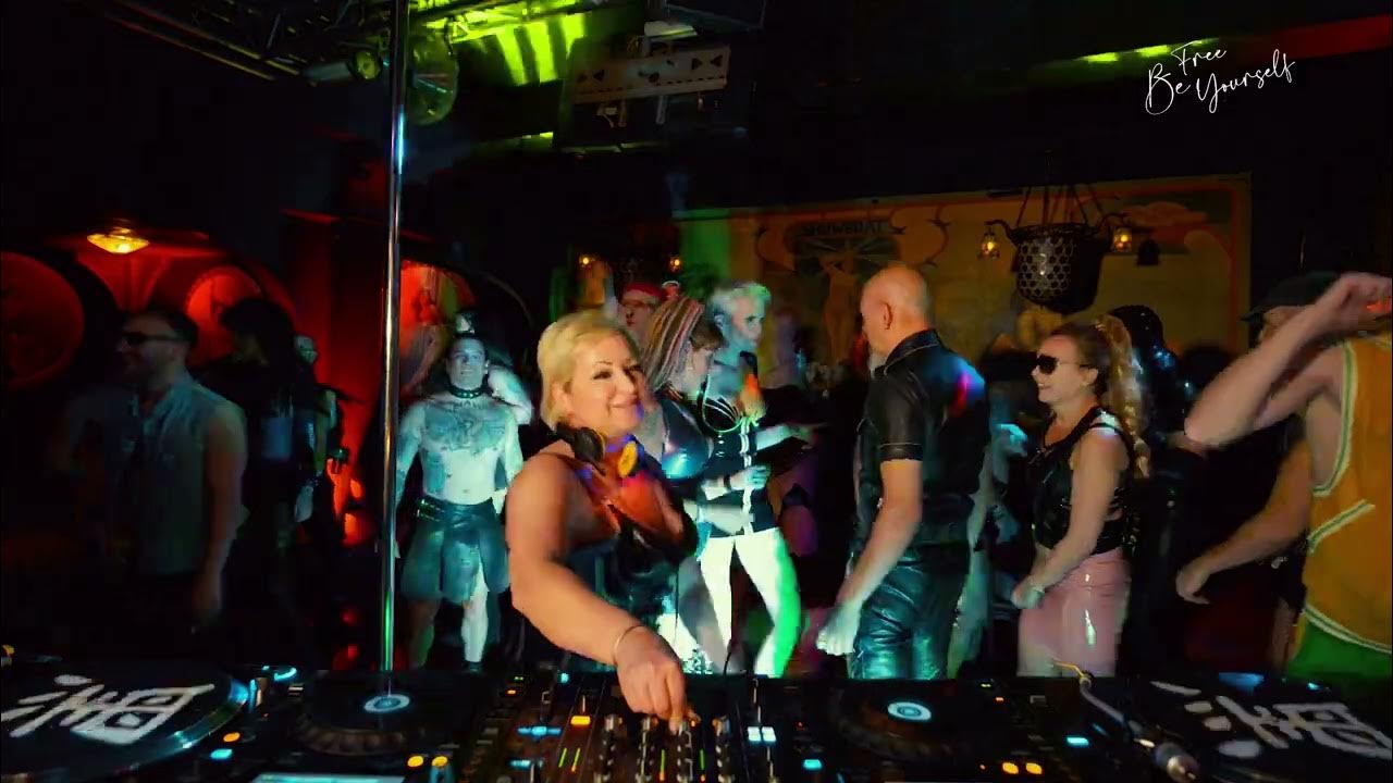 𝐅𝐎𝐑𝐁𝐈𝐃𝐃𝐄𝐍 𝐊𝐈𝐓𝐓𝐘 ♥ Be Free Be Yourself Unforgettable Amsterdam Rave Forbiddenrave Nr239 S1 05