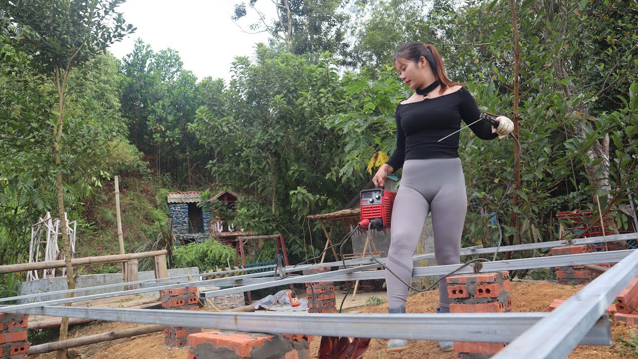 Farm Alone. Single Life. Building New Project. New Cabin \ Junni - YouTube