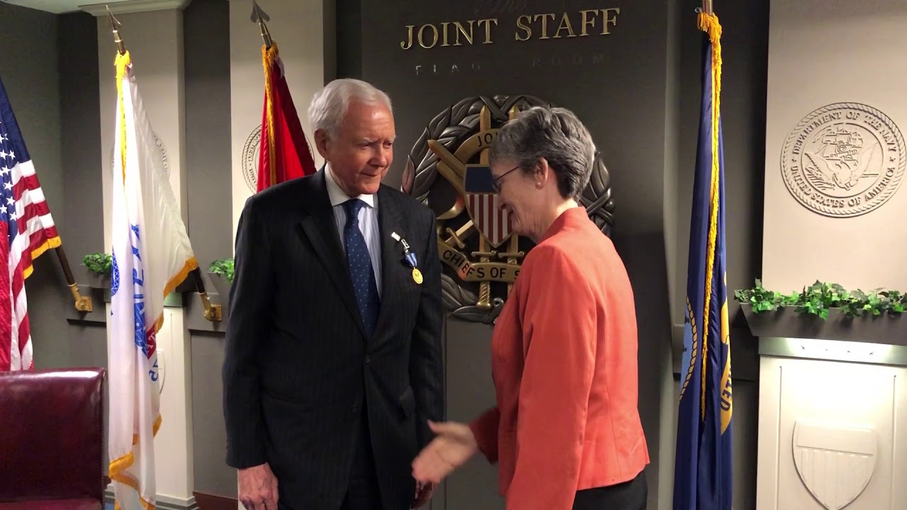 Senator Hatch Receives Air Force Distinguished Public Service Award ...