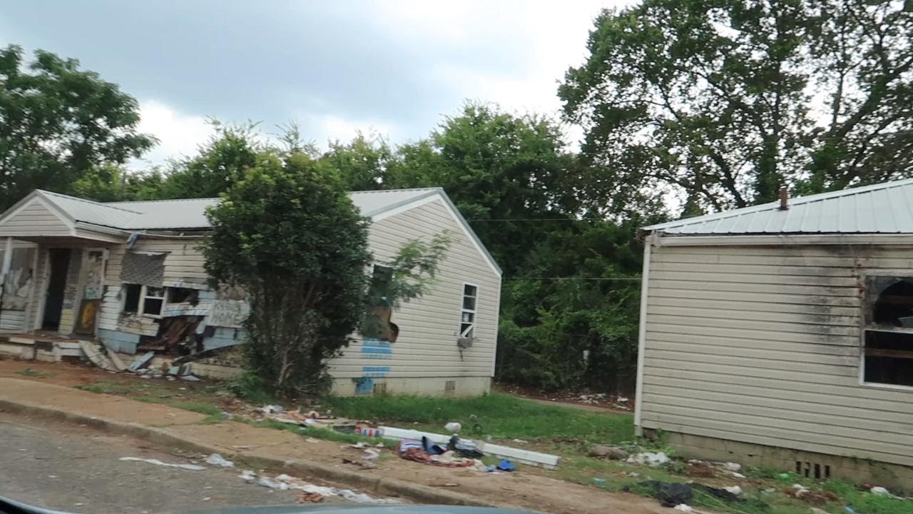 STREETS OF BIRMINGHAM ALABAMA - YouTube