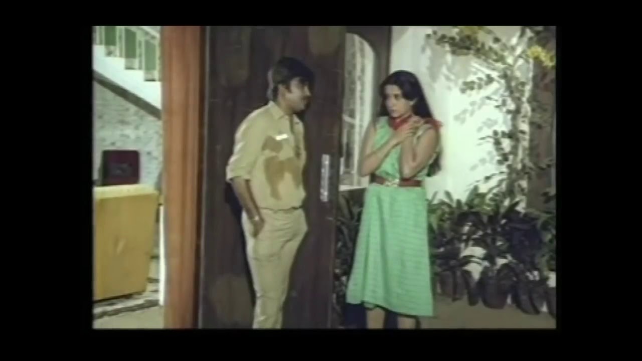 Padikkathavan tamil movie-rajiniscenes/rajini adivce scene - YouTube