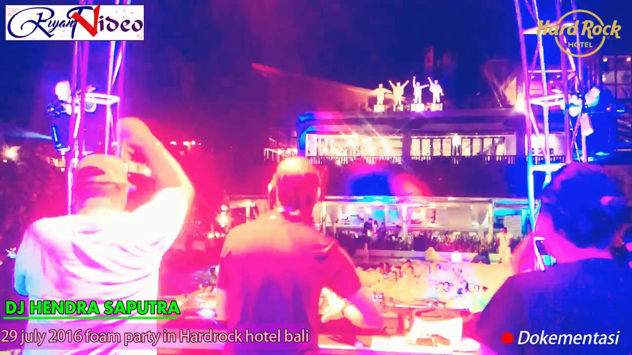 DJ HENDRA SAPUTRA [Tujamo - Booty Bounce vs Skrillex And Diplo - Jungle ...