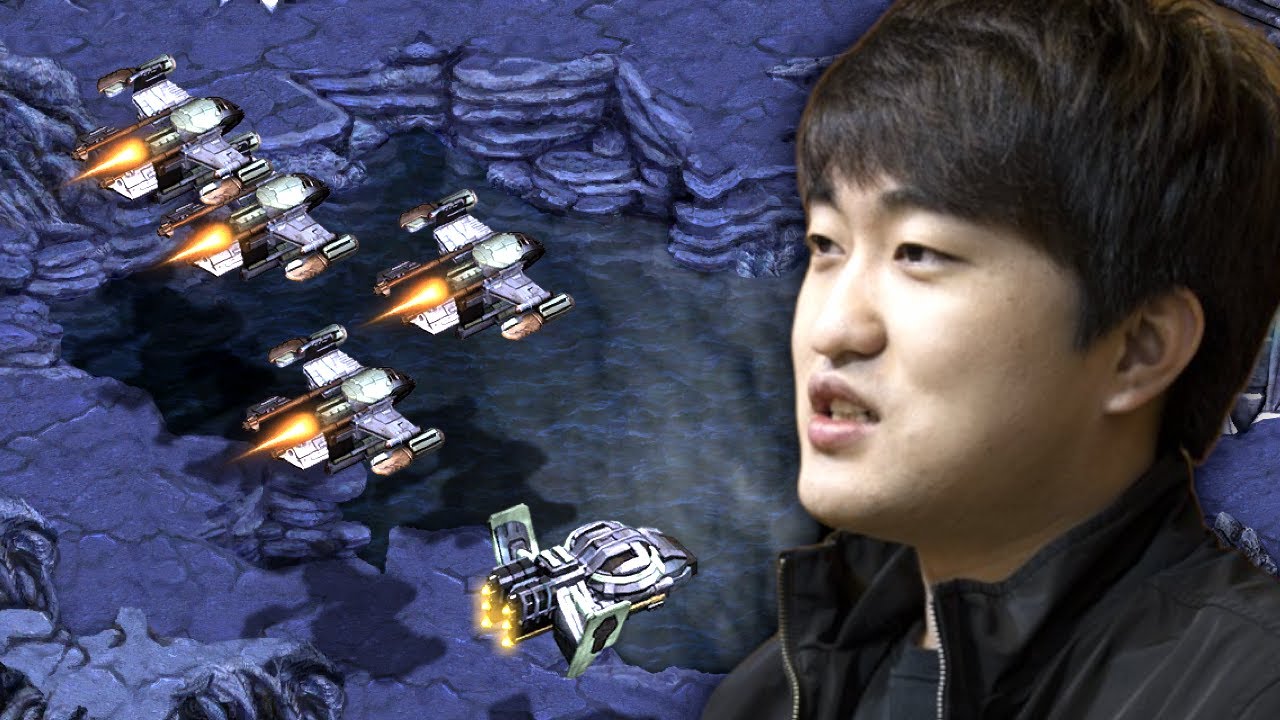 Flash Moviliza a la Flota de Korhal!! - YouTube