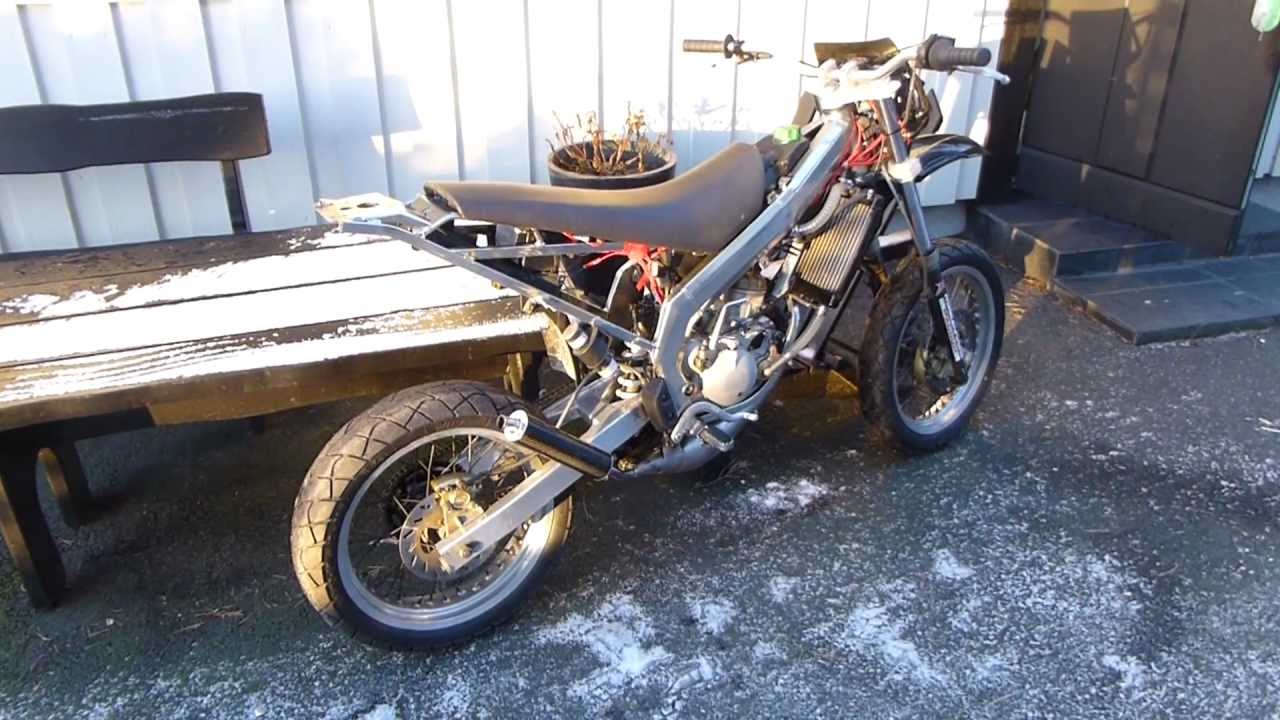 Derbi Hyper DRD - Winter Sunset Startup [FULL HD] - YouTube