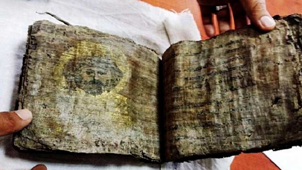 BIBLIA VECHE DE 1000 DE ANI GĂSITĂ ÎN TURCIA ARATĂ "IMAGINI CU IISUS ...