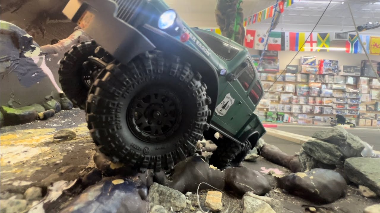Axial SCX-24 Dodge Power Wagon Unboxing and run footage!! - YouTube