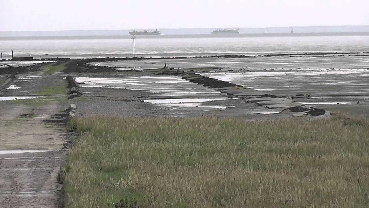 SWC Free Walk 166, 'The Broomway', 1/9/13. - YouTube