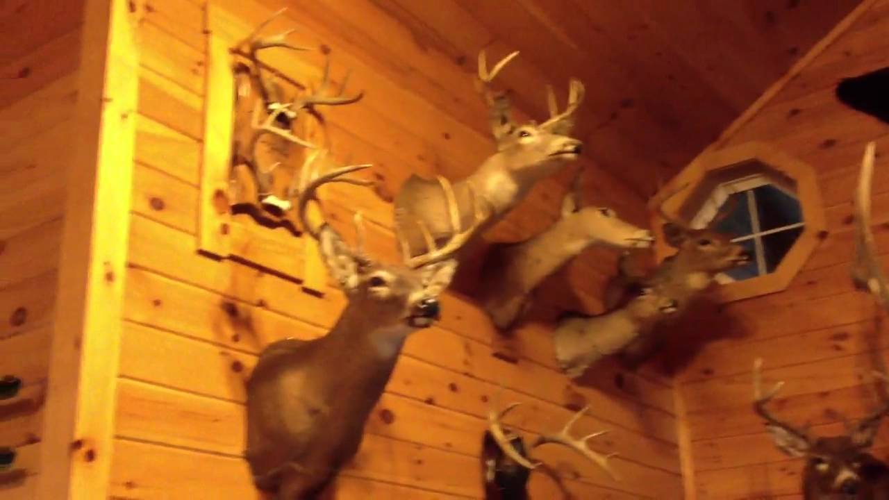 My brothers hunting man cave - YouTube