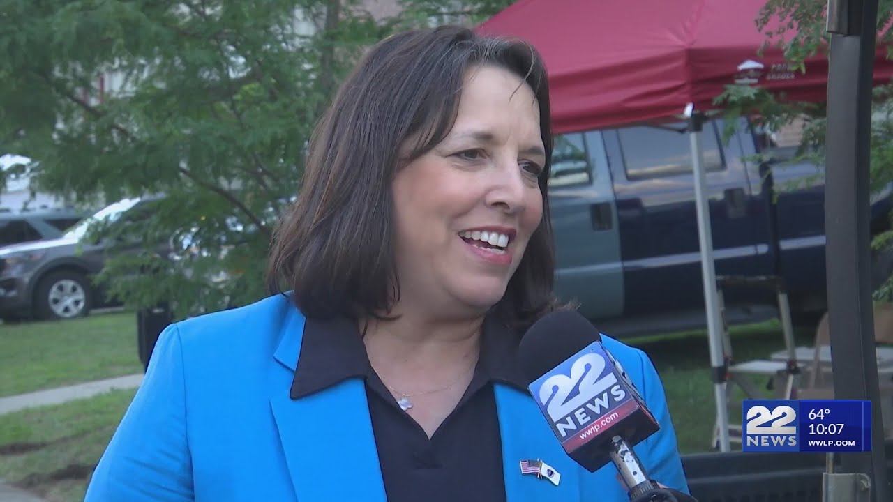 Lt. Gov. Driscoll celebrates Puerto Rican culture at Holyoke's fiestas ...