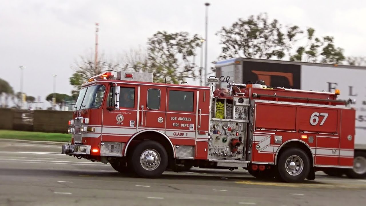 Los Angeles Fire Department Engine 67 Responding Lights and Sirens ...